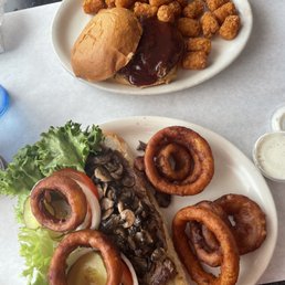LITTLE ANTHONY’S DINER - 617 Photos & 448 Reviews - 7010 E Broadway ...