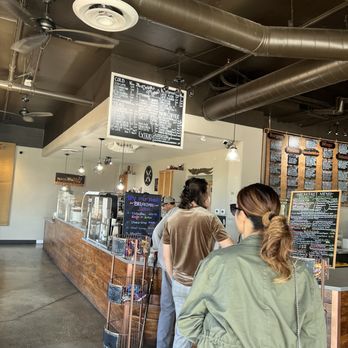 LA GARE CAFÉ - Updated July 2024 - 561 Photos & 486 Reviews - 24 S D St ...