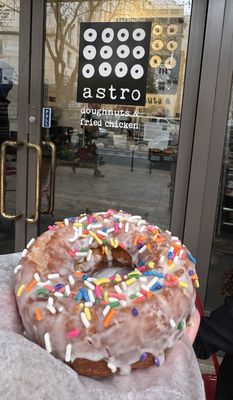 ASTRO DOUGHNUTS & FRIED CHICKEN TRUCK - Updated September 2025 - 142 ...