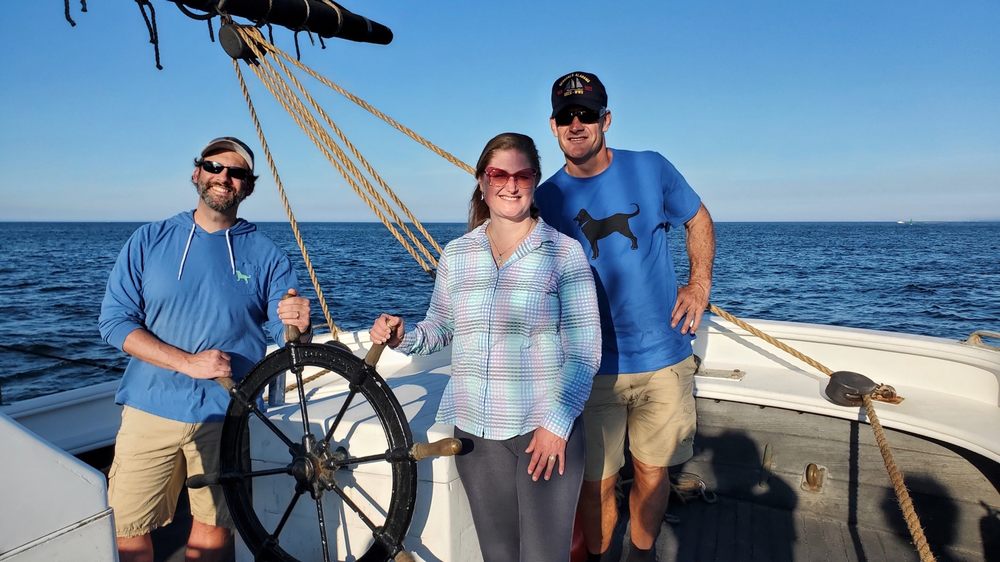 THE BLACK DOG TALL SHIPS - Updated August 2025 - 23 Photos & 10 Reviews ...