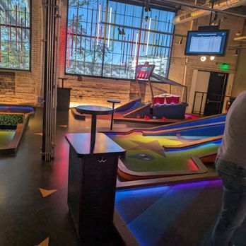 PUTTSHACK - DENVER - Updated December 2025 - 397 Photos & 221 Reviews ...