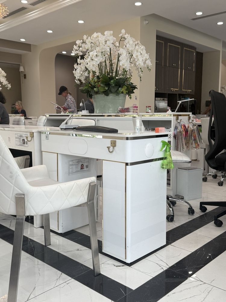 NOVALICE KRYSTAL NAILS AND SPA - Updated May 2026 - 18 Photos & 29 ...