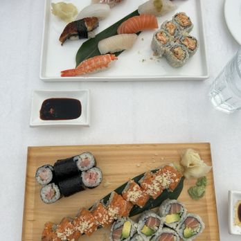 PERRY’S RESTAURANT - Updated December 2024 - 847 Photos & 903 Reviews ...