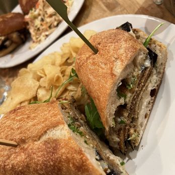 PARISH CAFE & BAR - Updated February 2025 - 940 Photos & 1630 Reviews ...