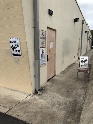 CODY LIBRARY - Updated December 2025 - 36 Photos & 28 Reviews - 11441 ...