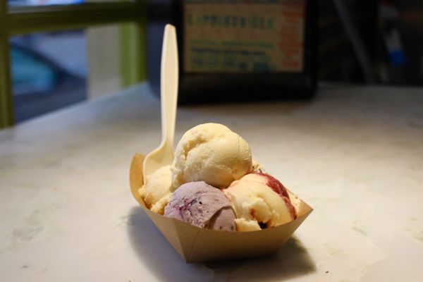 OWOWCOW ICE CREAM - 114 Photos & 195 Reviews - 237 N Union St ...