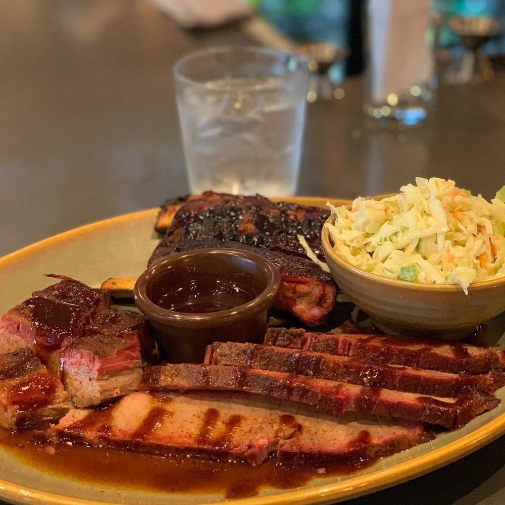 Q39 MIDTOWN - 4059 Photos & 5390 Reviews - 1000 W 39th St, Kansas City ...