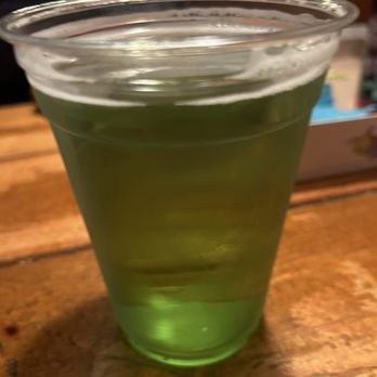 PARROTS BAR & GRILL - Updated January 2026 - 24 Photos & 91 Reviews ...