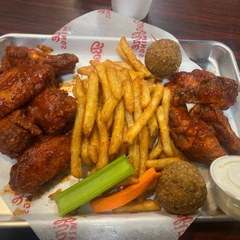 BONFIRE WINGS - Updated June 2024 - 98 Photos & 87 Reviews - 10701 ...