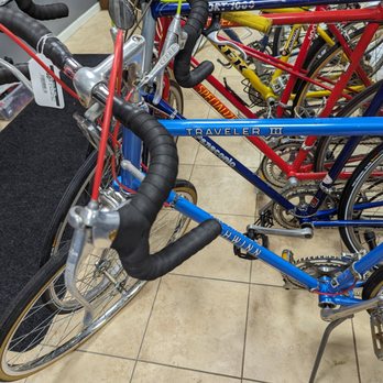 IGOR DOES MY BIKE - Updated June 2024 - 12 Photos - 5454 North Broadway ...