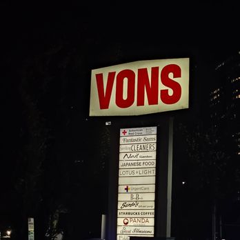 VONS - Updated December 2025 - 214 Photos & 242 Reviews - 301 N Pass ...