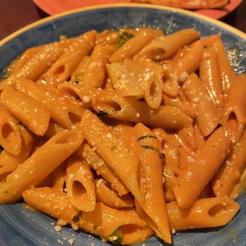 ROTELLI PIZZA AND PASTA - Updated December 2025 - 85 Photos & 140 ...