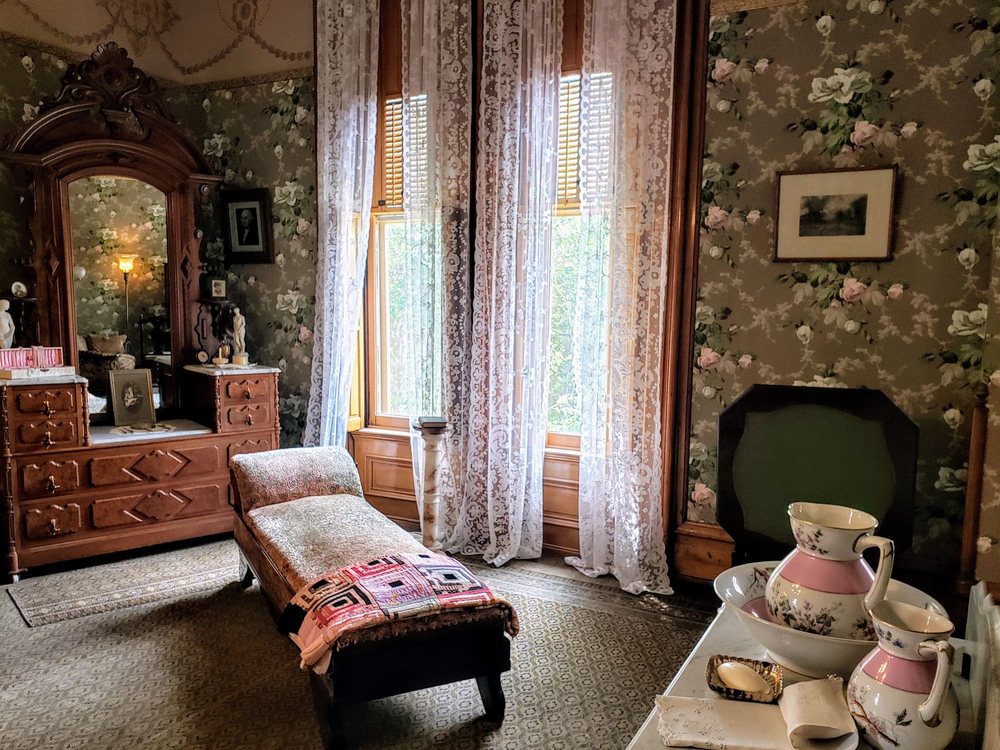 JAMES WHITCOMB RILEY MUSEUM HOME - Updated January 2026 - 181 Photos ...