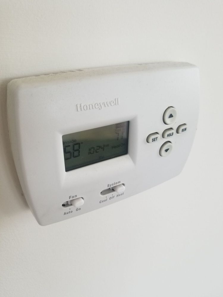 WEBSTER HOUSE APARTMENTS - Updated December 2025 - 17 Reviews - 2150 N ...