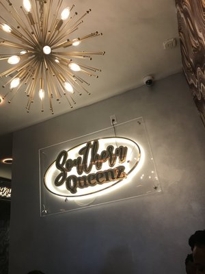 SOUTHERN QUEENZ RESTAURANT & BAR - 79 Photos & 39 Reviews - 1648 ...