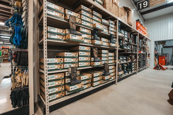 LEGACY LUMBER & FARM STORE - Updated August 2025 - 1709 Current Expy ...