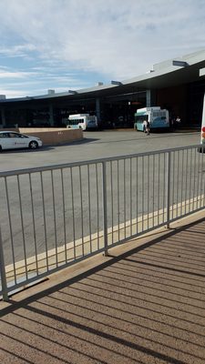 PHX CAR RENTAL CENTER - 92 Photos & 143 Reviews - 1805 Sky Harbor Cir S ...