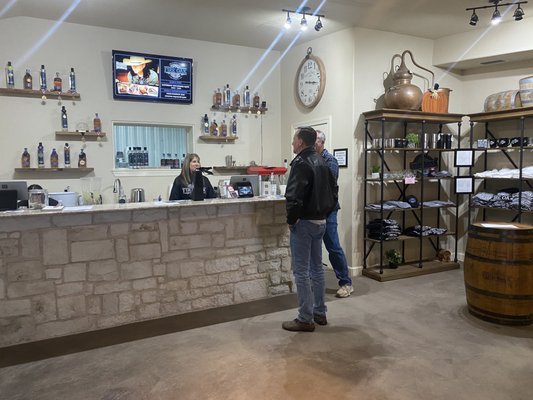 FIRE OAK DISTILLERY - Updated 2024 - 4600 County Rd 207, Liberty Hill ...