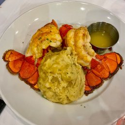 LYON GRILL - Updated October 2025 - 175 Photos & 267 Reviews - 20889 ...