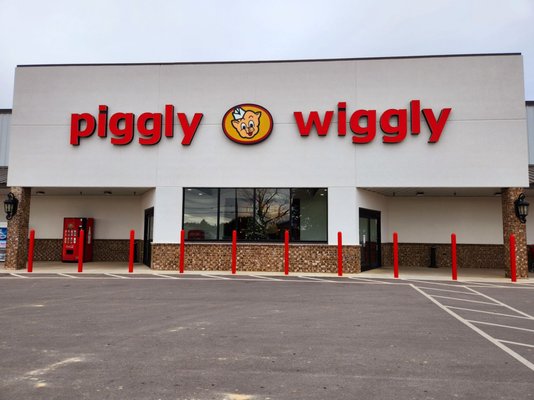 PIGGLY WIGGLY - Updated October 2025 - 32 Photos - 3367 Wallace Lake Rd ...