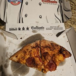 CALIENTE PIZZA & DRAFTHOUSE - Updated October 2025 - 142 Photos & 290 ...