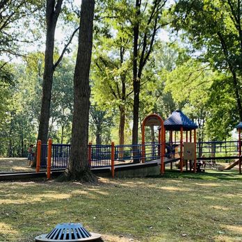 RAINTREE PARK - Updated November 2025 - 48 Photos & 17 Reviews - 3775 ...