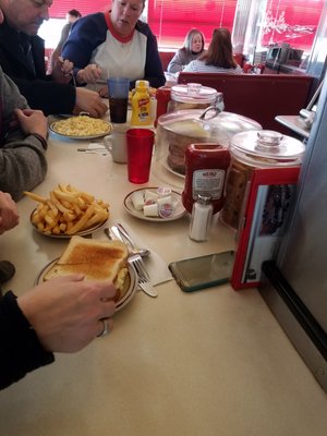AGAWAM DINER - 50 Photos & 175 Reviews - Diners - 166 Newburyport Tpke ...