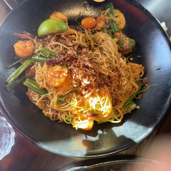 MONG Q - Updated May 2024 - 76 Photos & 22 Reviews - 7007 Friars Rd ...