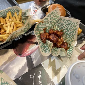 WINGSTOP - Updated December 2025 - 42 Photos & 19 Reviews - 3175 E ...