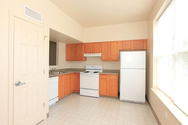 NEW PENNLEY PLACE - Updated May 2026 - 20 Photos - 5601 Penn Ave ...