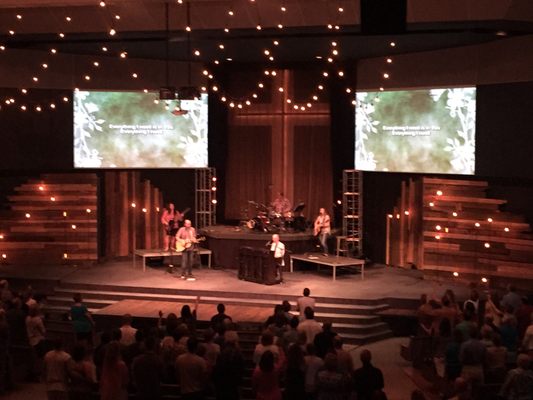 LIFEBRIDGE CHRISTIAN CHURCH - Updated October 2025 - 18 Photos - 10345 ...