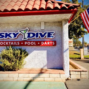 THE RACERS PUB - Updated August 2025 - 24 Photos & 69 Reviews - 3847 ...