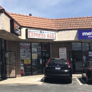 THE UPS STORE - Updated July 2025 - 44 Photos & 62 Reviews - 335 E ...