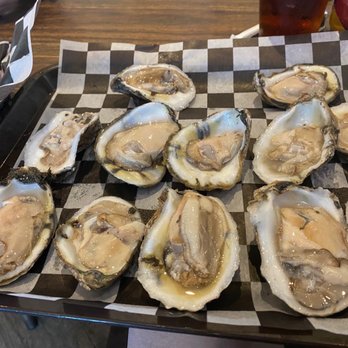 ANGRY TUNA SEAFOOD COMPANY - Updated February 2025 - 185 Photos & 227 ...