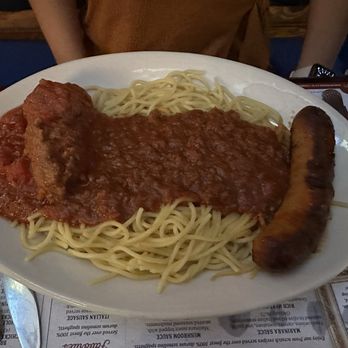 THE OLD SPAGHETTI FACTORY - Updated January 2025 - 1012 Photos & 928 ...