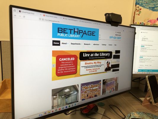 BETHPAGE PUBLIC LIBRARY - Updated December 2025 - 17 Photos & 12 ...