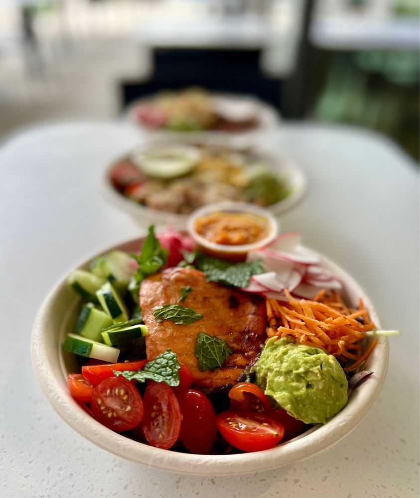 RADISH KITCHEN - Updated July 2025 - 44 Photos & 47 Reviews - 4041 ...