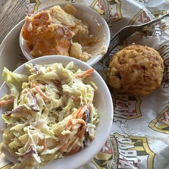 CRABCAKE FACTORY BAYSIDE - Updated August 2025 - 338 Photos & 270 ...