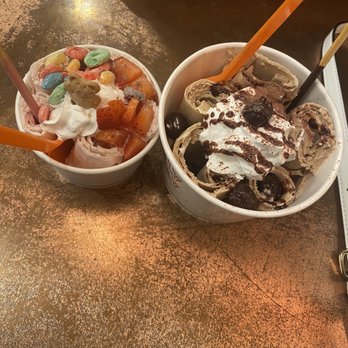 HOLY ROLY ICE CREAM - Updated August 2024 - 995 Photos & 662 Reviews ...