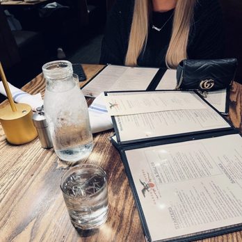 MARKET TAVERN - Updated December 2025 - 2265 Photos & 1860 Reviews ...