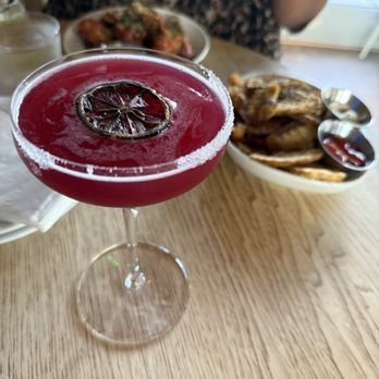 SPACEMAN - Updated June 2025 - 204 Photos & 146 Reviews - 3301 Lenox ...