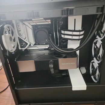 FLOW PC - Updated September 2025 - 102 Photos & 27 Reviews - 330 E 2nd ...