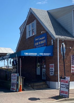 TWO COUSINS FISH MARKET - Updated August 2025 - 71 Photos & 89 Reviews ...