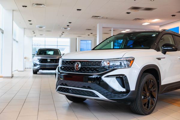 FLOW VOLKSWAGEN OF WINSTON-SALEM - Updated October 2025 - 21 Photos ...