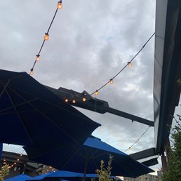 EARLS KITCHEN + BAR - Updated January 2026 - 239 Photos & 239 Reviews ...