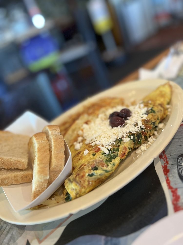 PIT STOP DINER - 701 Photos & 930 Reviews - 3825 Mission Ave, Oceanside ...