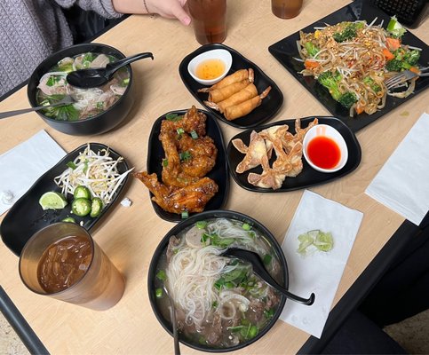 KONG’S KITCHEN - Updated December 2025 - 57 Photos & 55 Reviews - 1098 ...