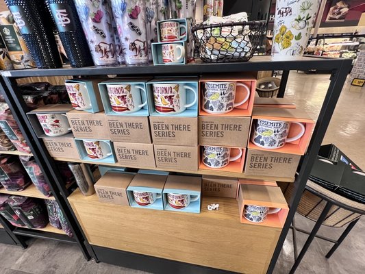 VONS - Updated December 2025 - 45 Photos & 102 Reviews - 40044 Hwy 49 ...