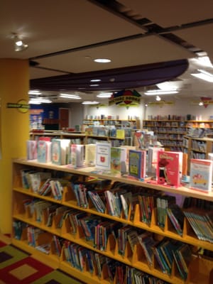 FARMINGTON COMMUNITY LIBRARY - Updated November 2025 - 14 Photos & 17 ...