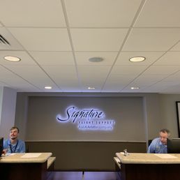 Signature Flight Support Reviews | Read Customer Service Reviews of ...